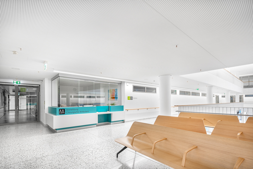 Leistungsstarke Klimadecken für Stuttgarter Klinikum